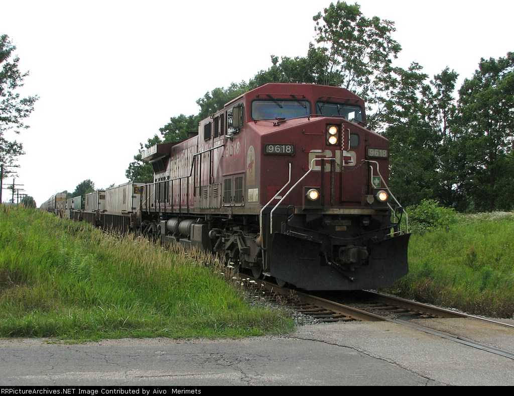 CP 9618 at Mile 96 Galt Sub.